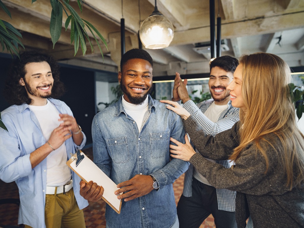 Onboarding RH : 5 astuces clés pour une intégration réussie.