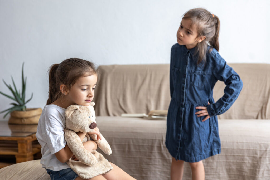 Que doit-on faire lorsque les enfants se disputent
