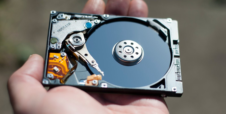 Quelles sont les différences entre les disques durs externes et internes