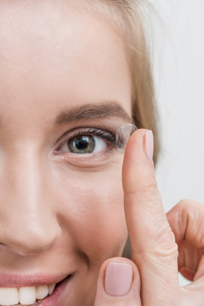 Comment les lentilles de contact peuvent-elles aider à gérer la myopie