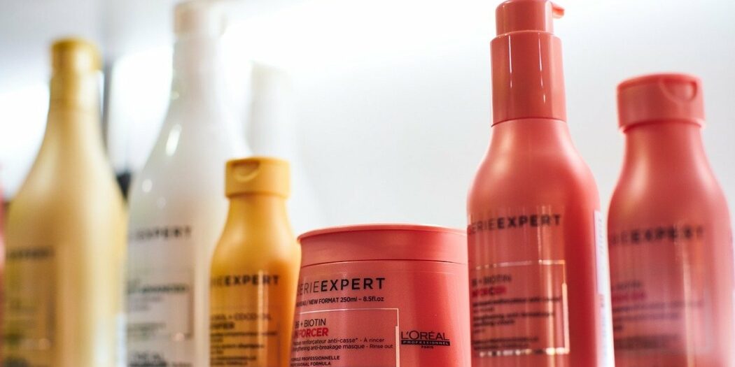 Quels sont les produits utilisés en salon de coiffure